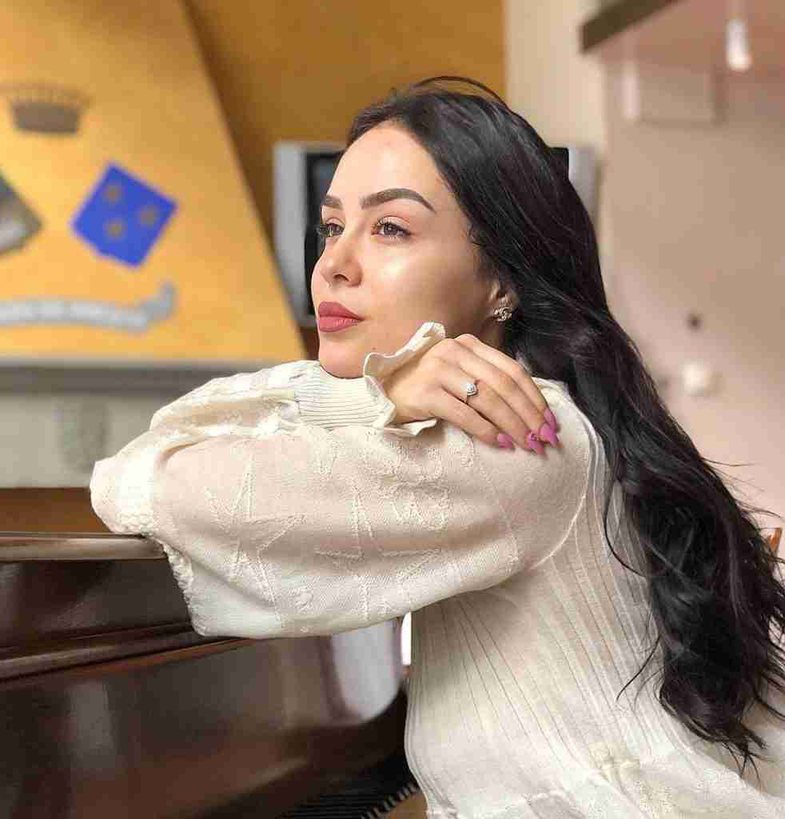 Xhensila flet për shtatzëninë: ‘Emocione, pasiguri, të qara’ - S'ka Problem