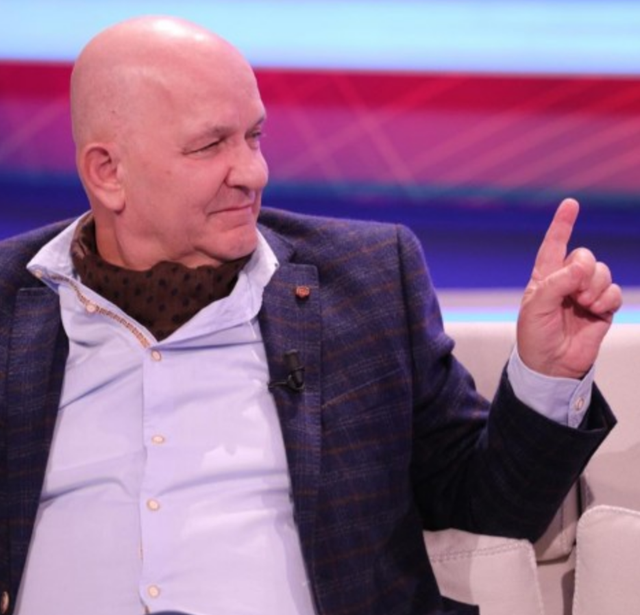 Profesor Kabo tregon të preferuarën e tij në Big Brother Vip - S'ka Problem