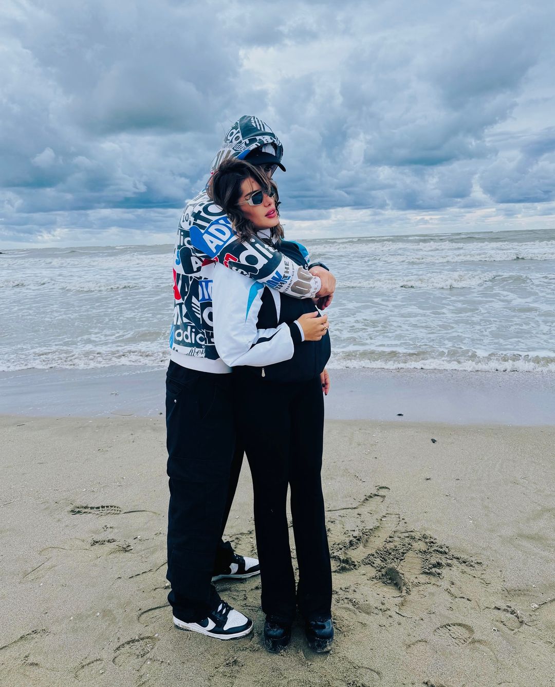 Kush është i dashuri i ri i Ilnisa Agollit?! Nga thashethemet për ...